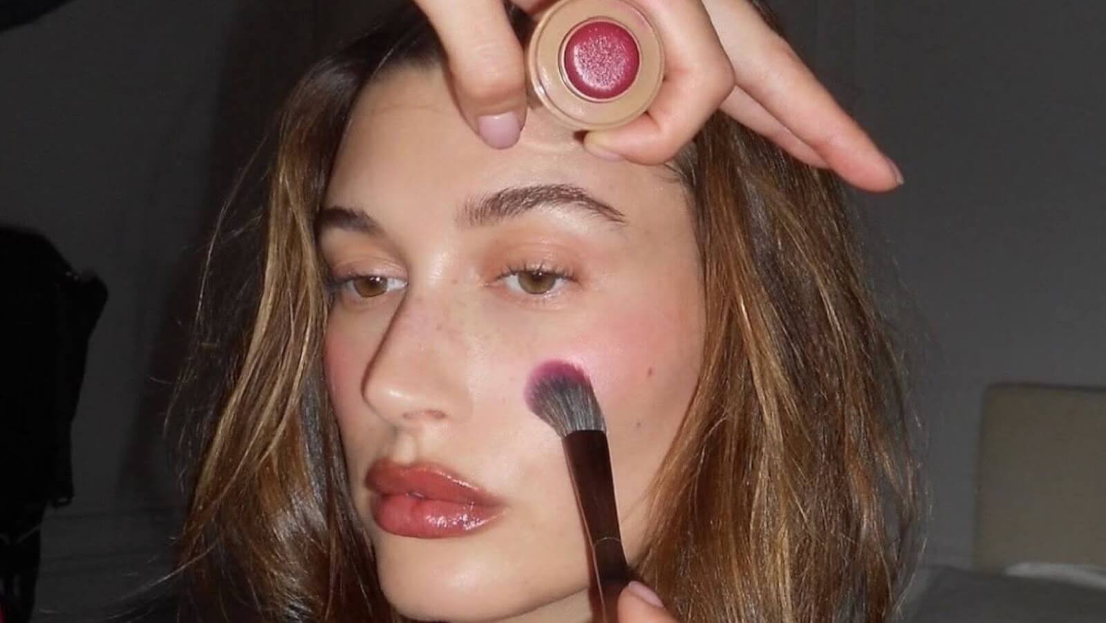 Hailey Bieber sells Rhode to e.l.f. Beauty in US$ 1 billion deal ...